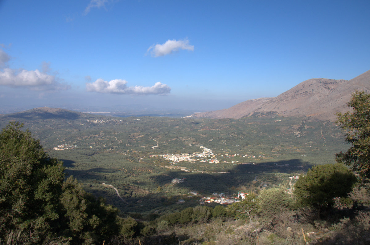 EXPLORE MOUNTAINS: ΠΕΖΟΠΟΡΙΑ ΜΙΛΛΙΑΡΑΔΩΝ (ΕΜΠΑΡΟΣ)-ΑΝΩ ΒΙΑΝΝΟΣ