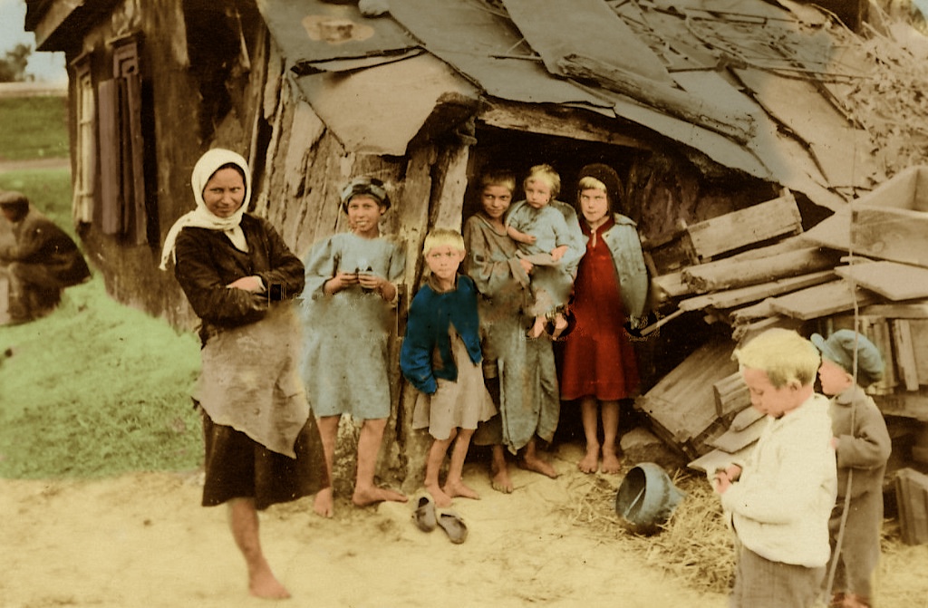 Life During World War II – 28 Stunning Colorized Pictures of Children ...