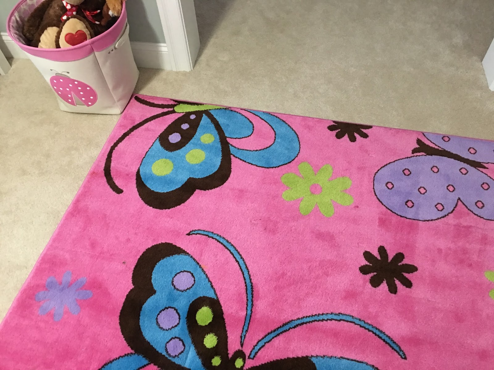 Area Rug Tips by Heritage Home Rugs: Butterfly Rug