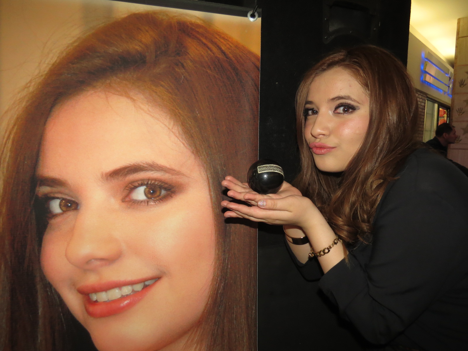 somos el espectador: ARACELI ANGEL CON LA CARA AL TRIUNFO