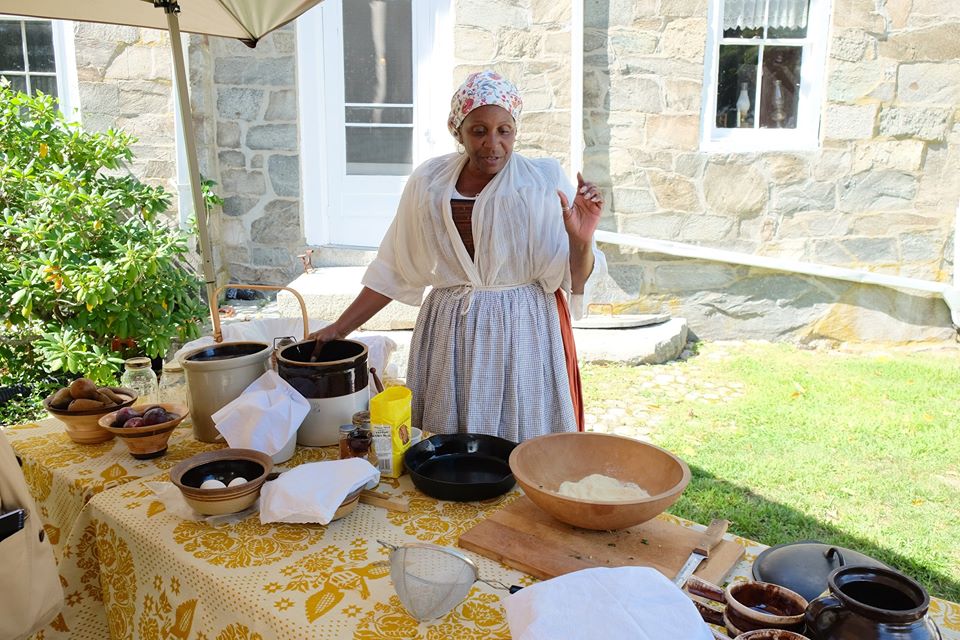Victoriana Lady Estelle: Cooking Demostration at Hearthside House!