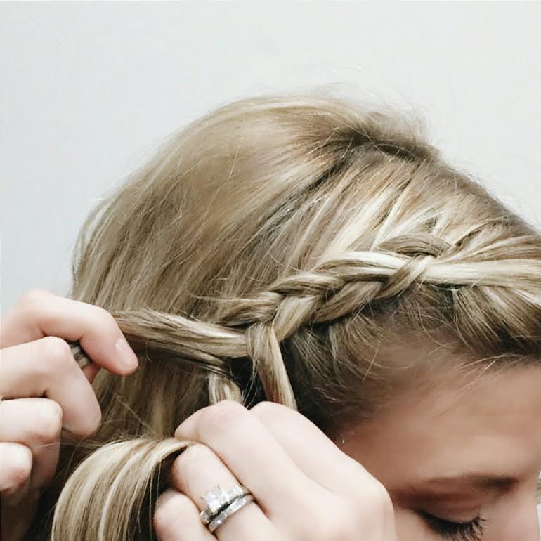 Simply Beaming: How to Dutch Braid