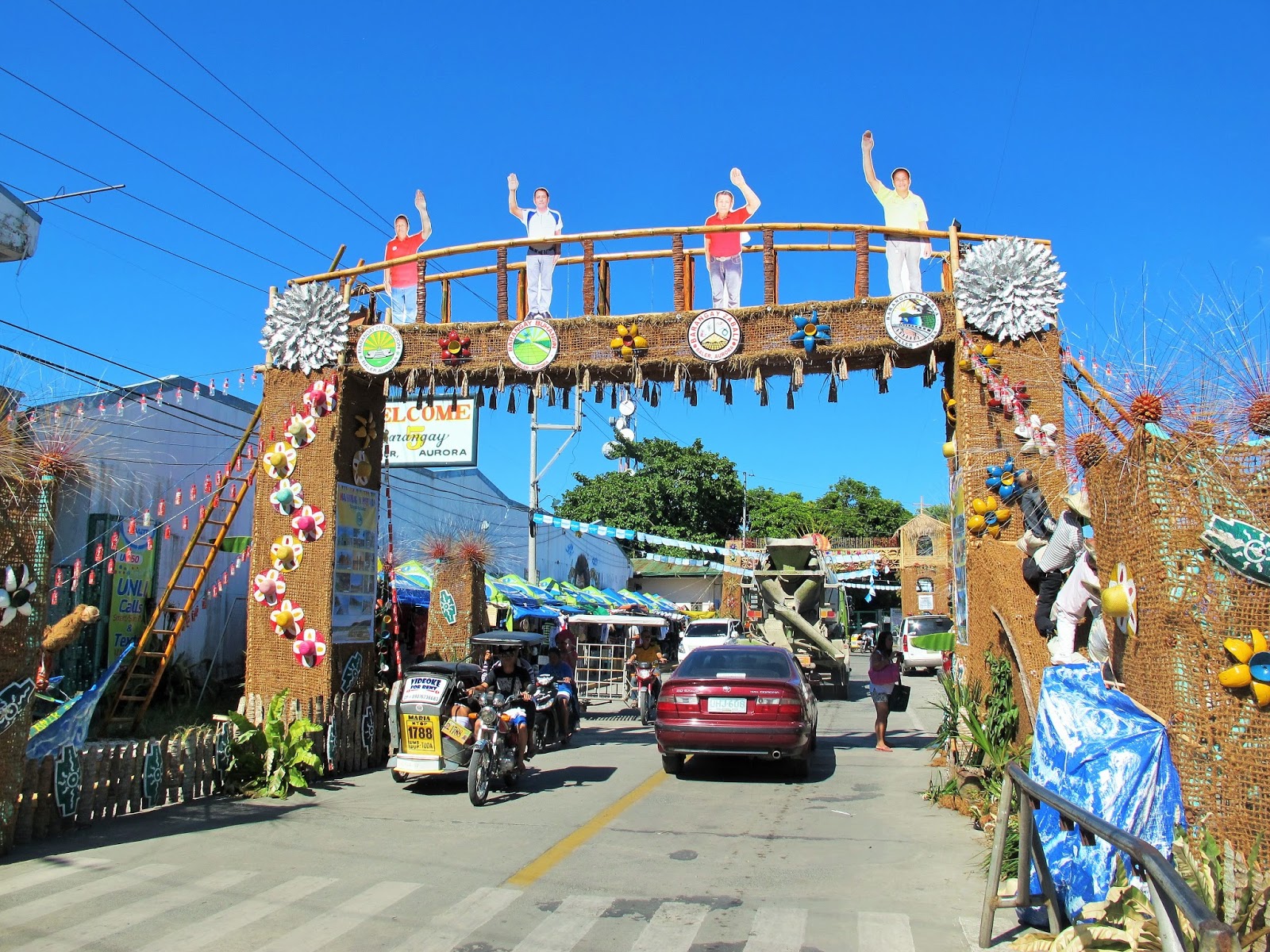 Gridcrosser: Baile, Baler! Aurora Capital Celebrates Coco-Sabutan Festival