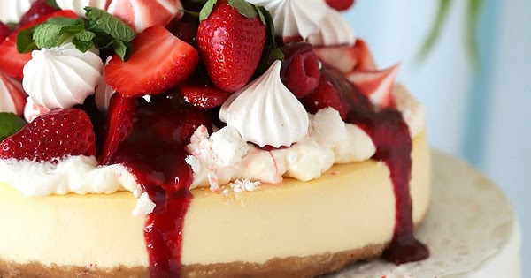 Kitchen Cook: Eton Mess Cheesecake