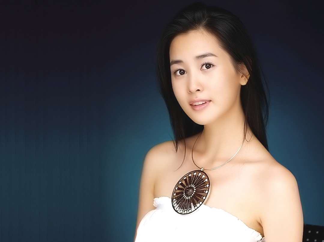 Charmian Chen: Best Kim Tae Hee Wallpaper Collection