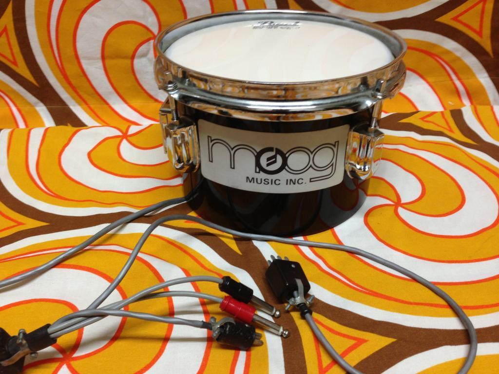 MATRIXSYNTH: Vintage Moog Drum Controller 1130