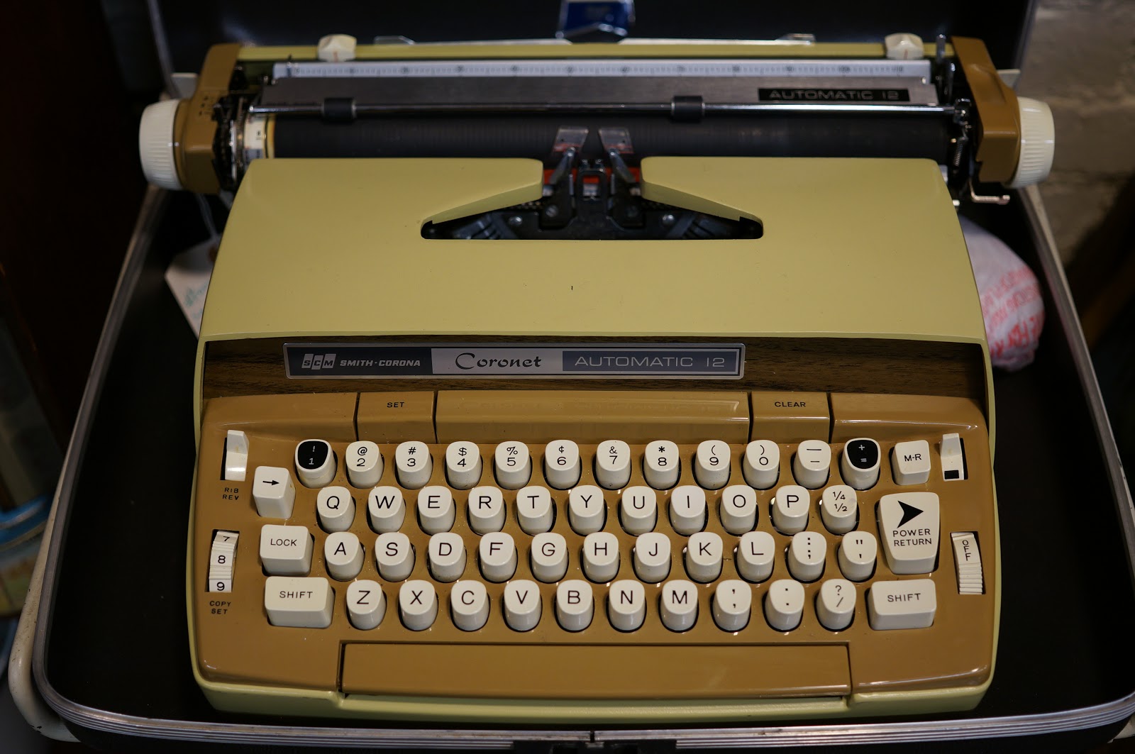 Vintage Technology Obsessions: typewriters