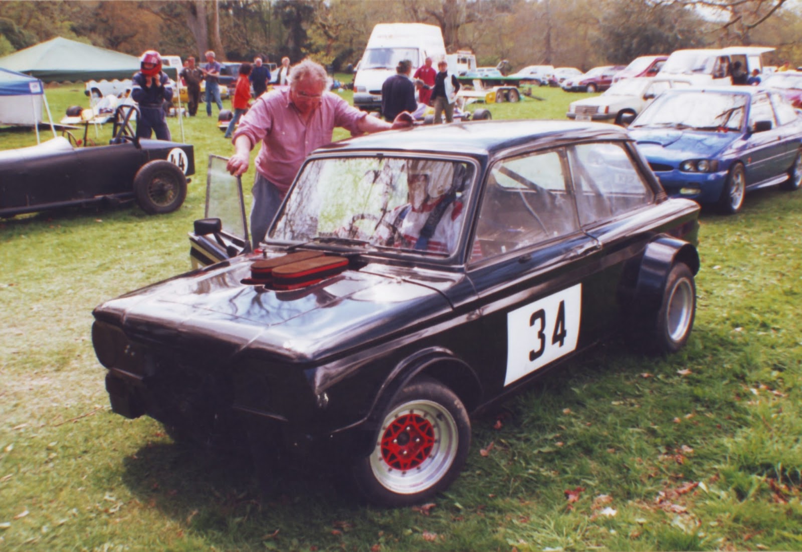 Engine Punk: Vintage Thing No.124 - V8 Hillman Imp