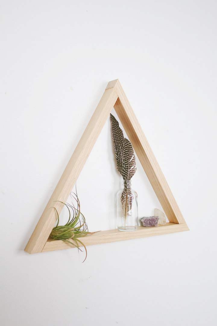 FOXTAIL + MOSS: DIY Wood Triangle Shelf