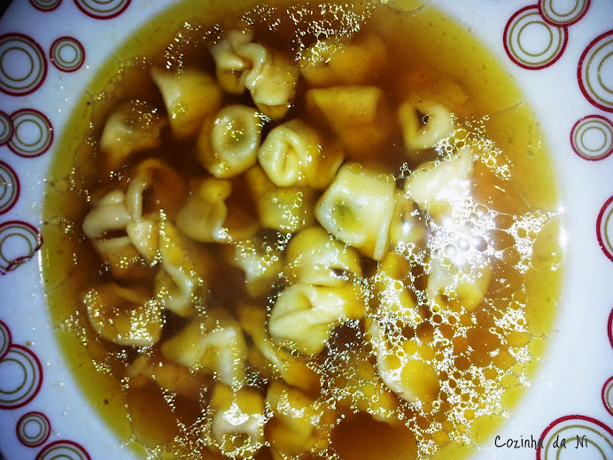 Cozinha da Ni e do Bi: Sopa de Agnolini
