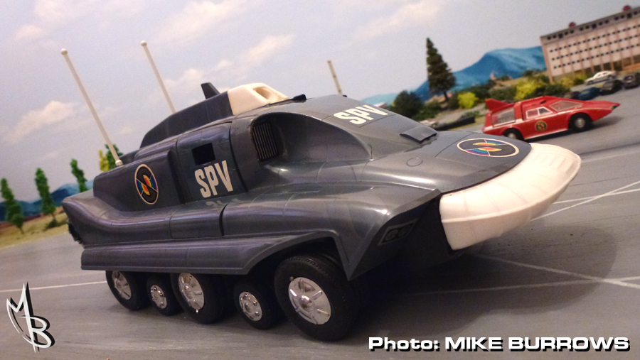 MOONBASE CENTRAL: SPECTRUM PURSUIT VEHICLE