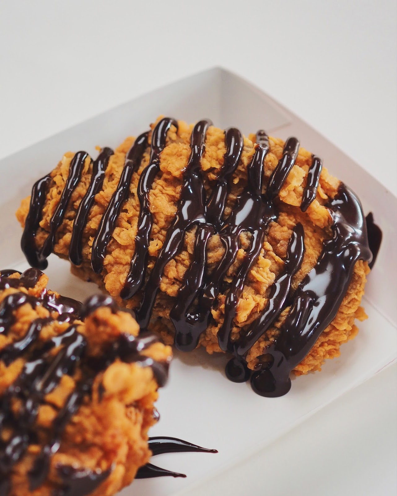 KFC CHOCHIKS SPICY CHOCOLATE CHICKEN - LIMITED EDITION - eatandtreats ...