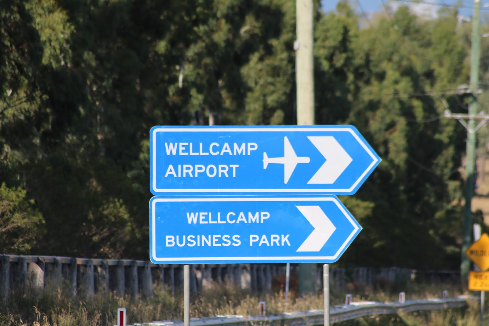 B M B Photography: Brisbane West Wellcamp Airport