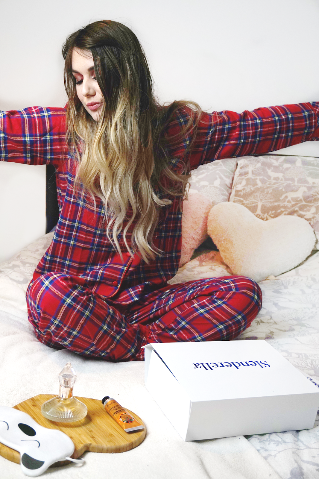 Sleep In Style With Slenderella // MissBeautyEmily - MissBeautyEmily