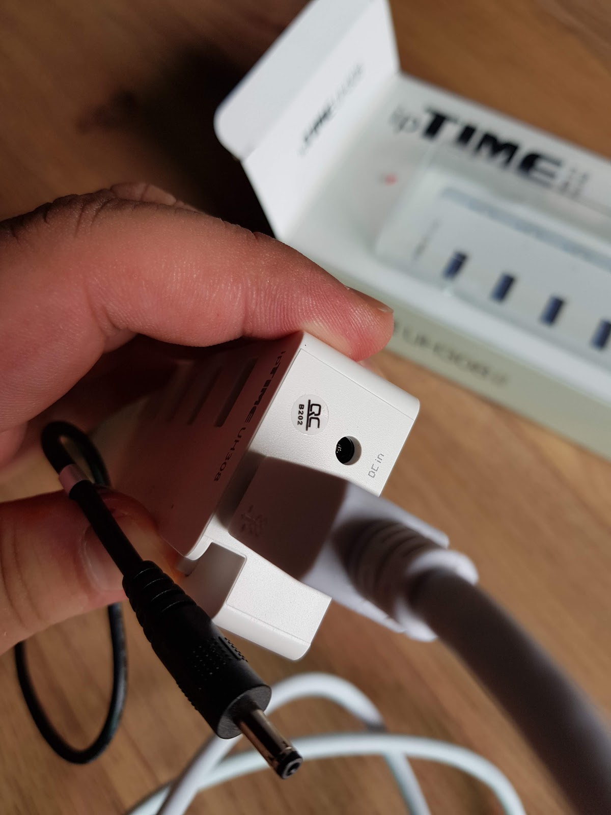 믿는대로 이루어진다: USB 허브 ipTIME UH308 사용기