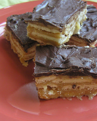 A Matter of Taste: Chocolate Caramel Cracker Bars