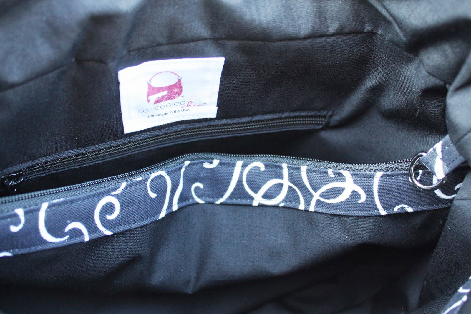 FALIA REVIEWS: CC Purses & Quick Look @ "Concealed Chic" CC Purses on Etsy