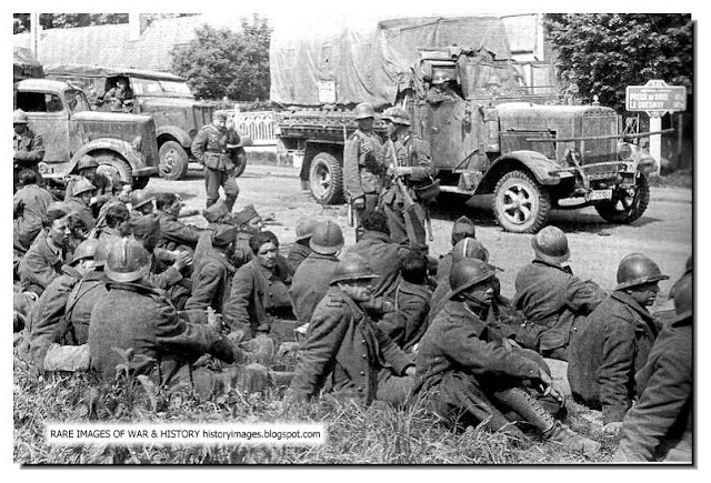 HISTORY IN IMAGES: Pictures Of War, History , WW2: Defeat Of France ...