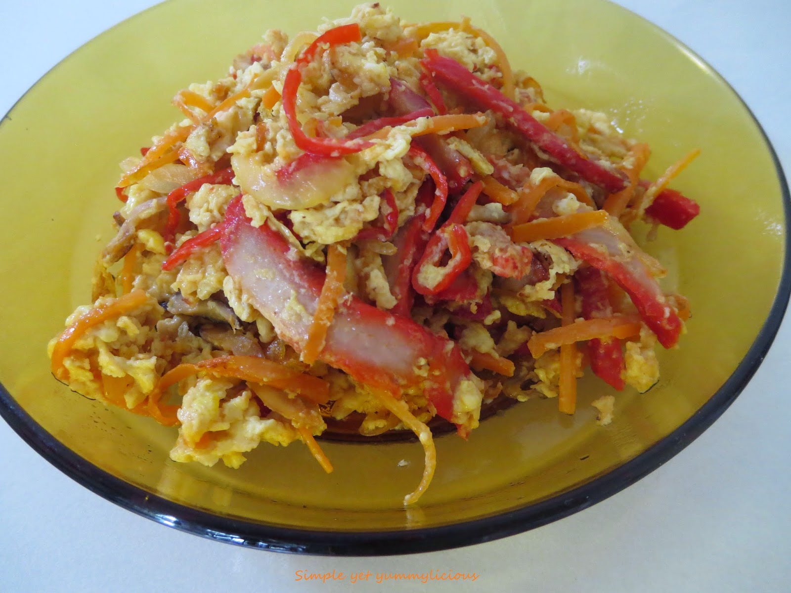 Simple yet yummylicious!: Mixed fried eggs