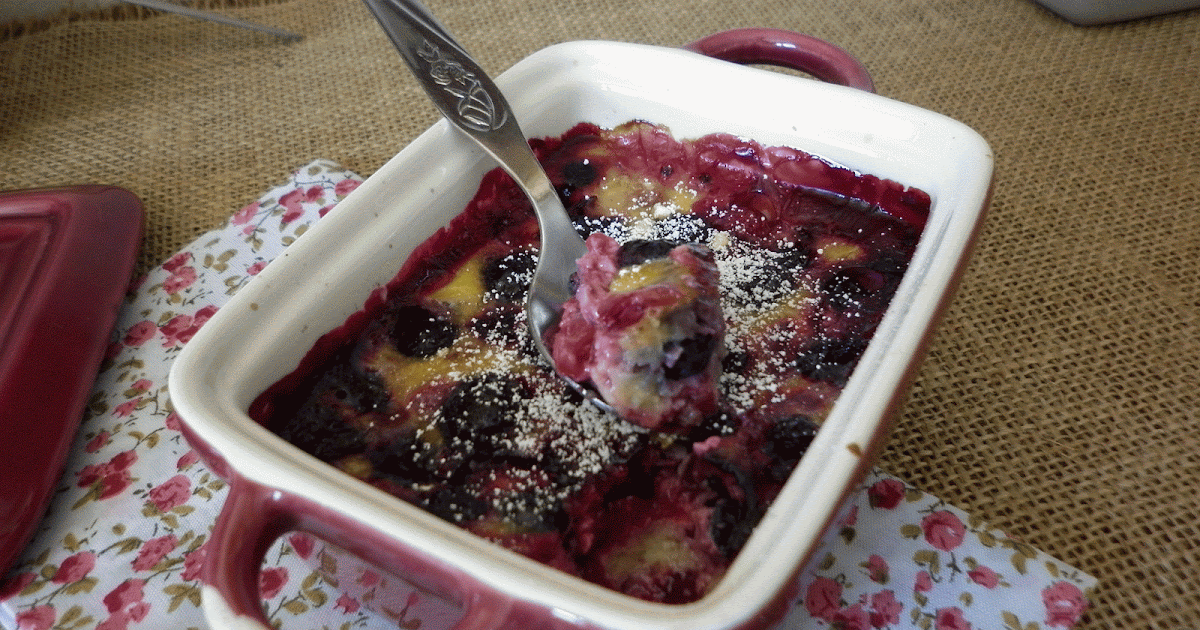 Le Festin de Dan: Clafoutis aux Fruits Rouges