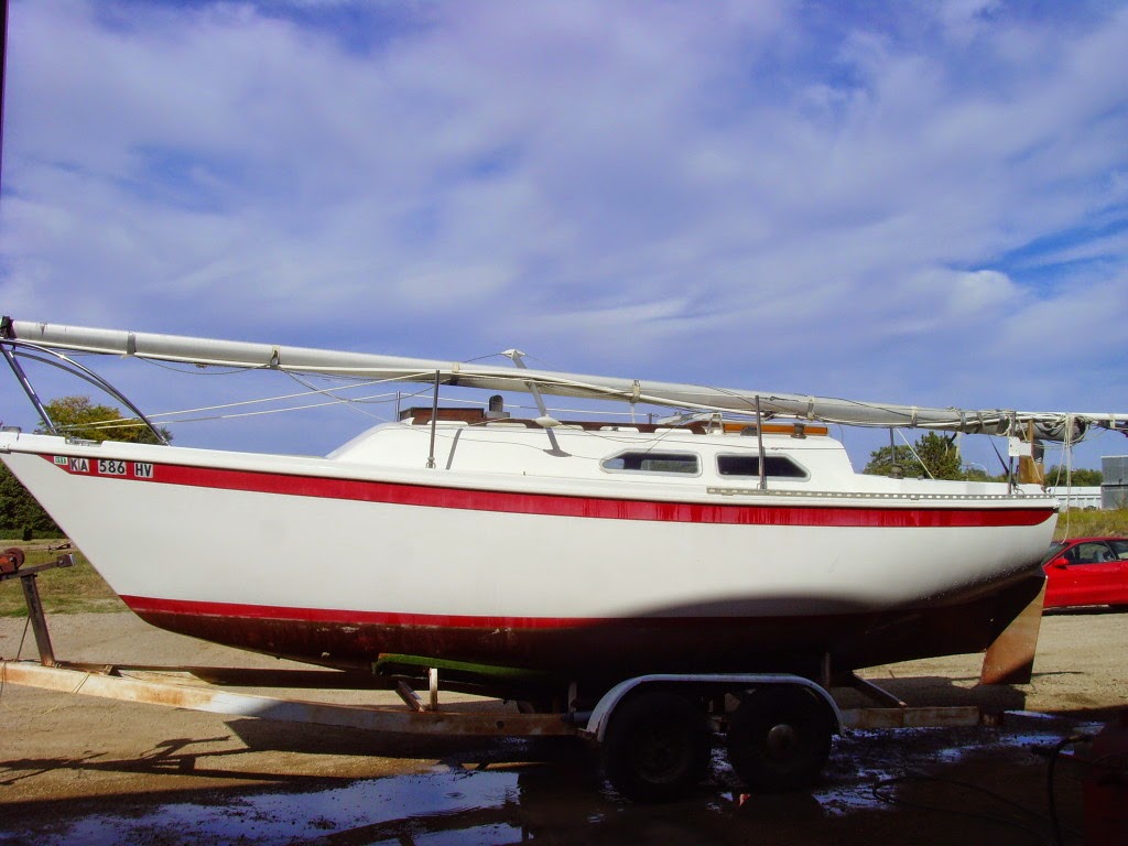 Ericson 25, Oystercatcher: Ericson 25, Gallery, Trailer