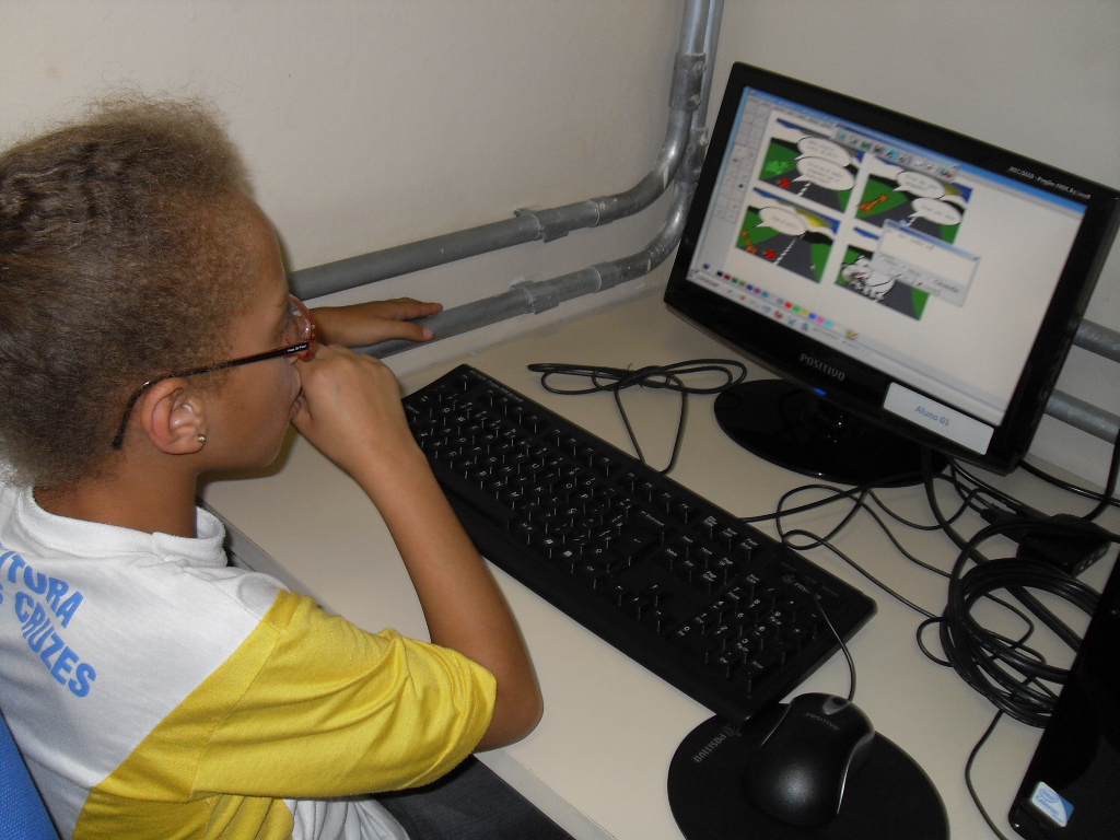 MOVIDOS PELA EDUCAÇÃO: LABORATÓRIO DE INFORMÁTICA - A ETAPA MAIS ...