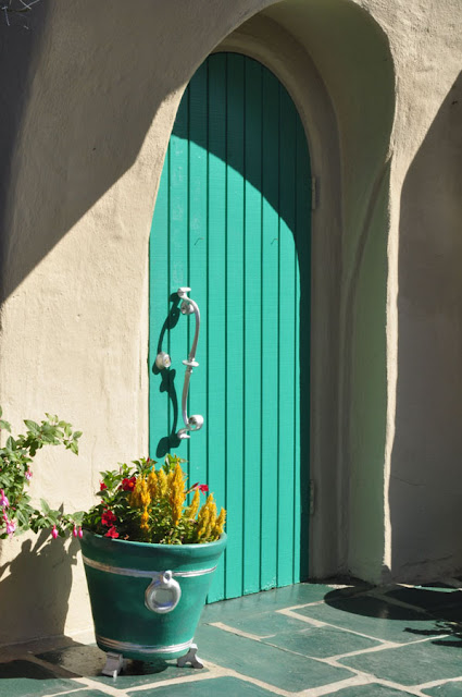 Building la Maison: Time for Turquoise