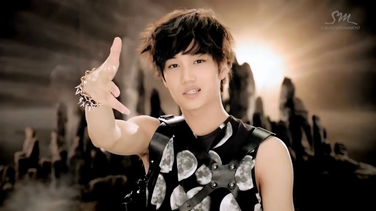 EXO - History MV και who-is-who | I say myeolchi // k-pop in greek