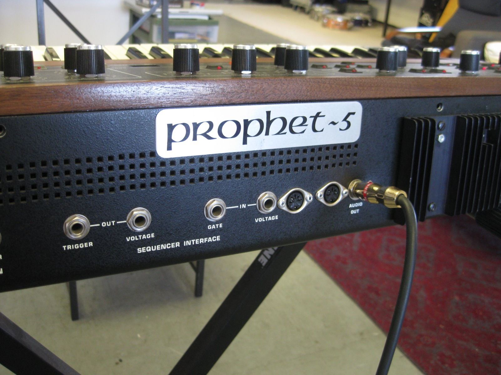 MATRIXSYNTH: Sequential Circuits Prophet 5 Synthesizer with MIDI i/o