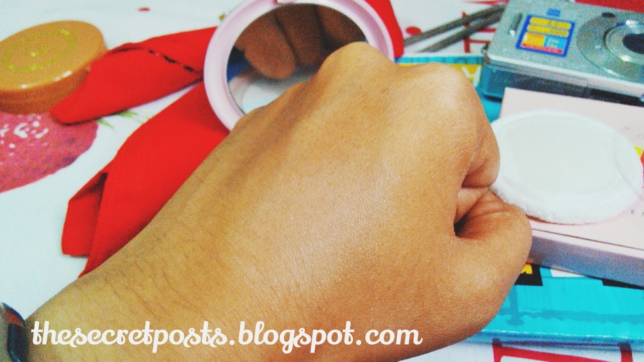 Review: Red-A Translucent Compact Powder