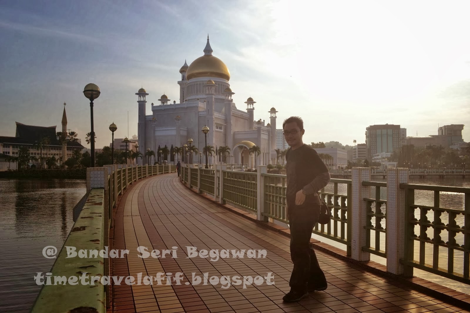 Travel My Way: Brunei Part 4 : Bandar Seri Begawan - Gambar Berbicara