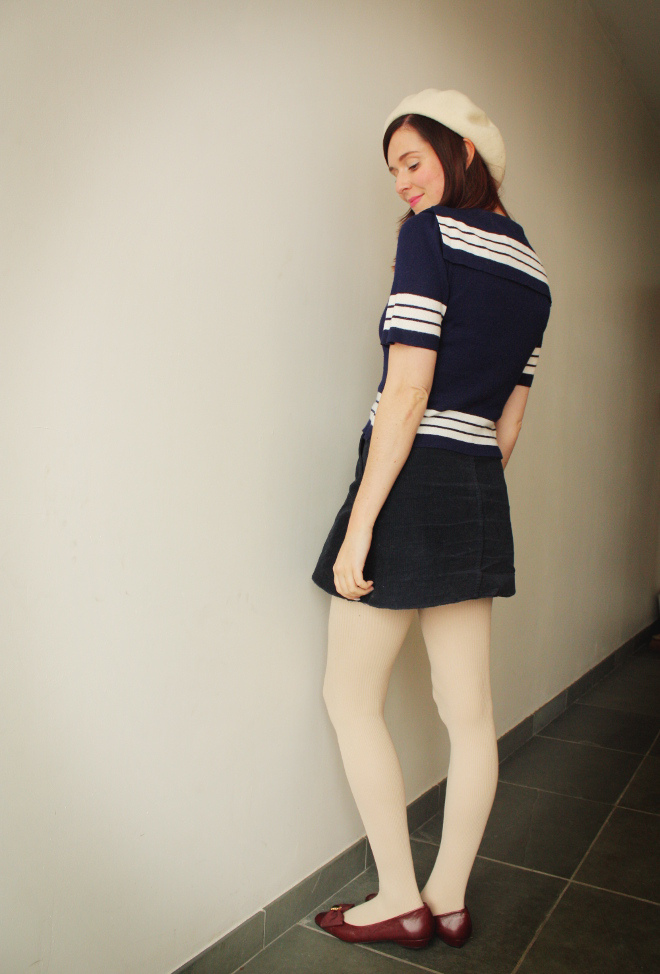 Ladies of Hosiery: 10/01/2012 - 11/01/2012