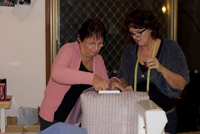 whitebrickwall: I'm a Lean Mean Sewing Machine!