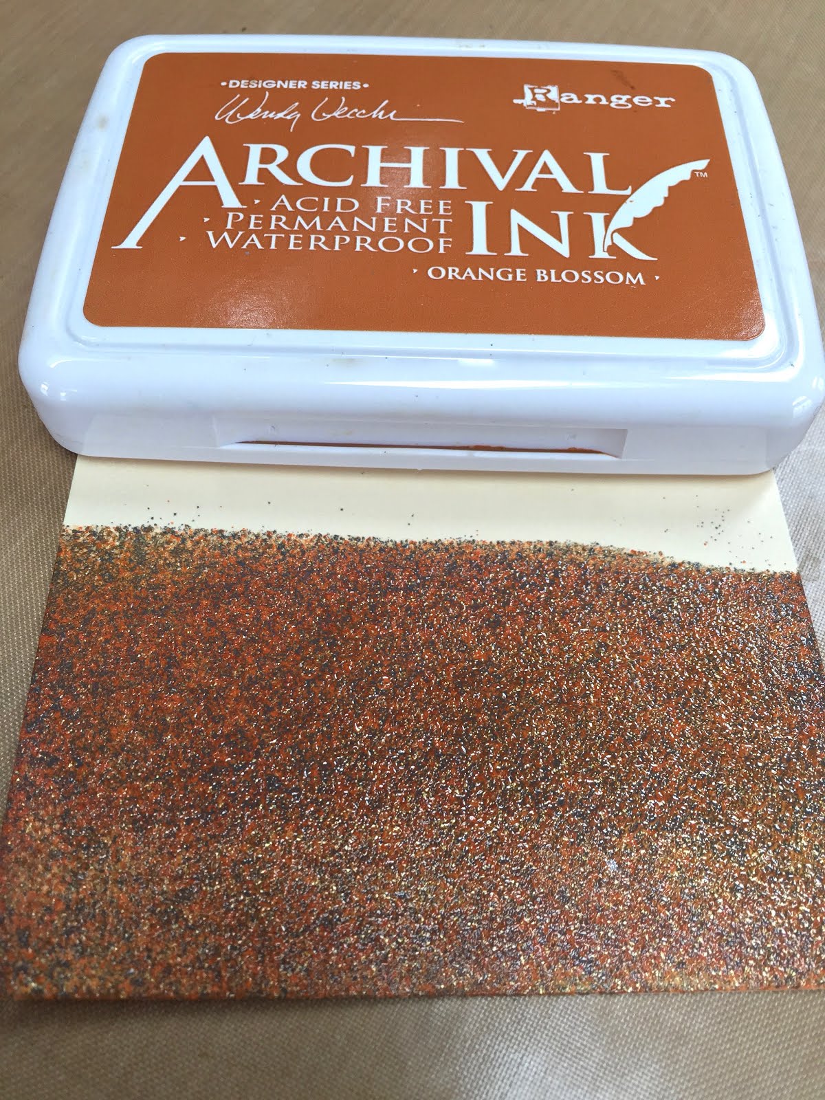 Studio 490: NEW embossing powder recipe...