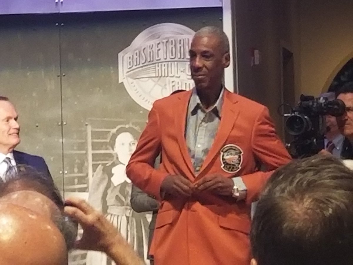 Watch: Charlie Scott is in the Hall of Fame (interviews & more)