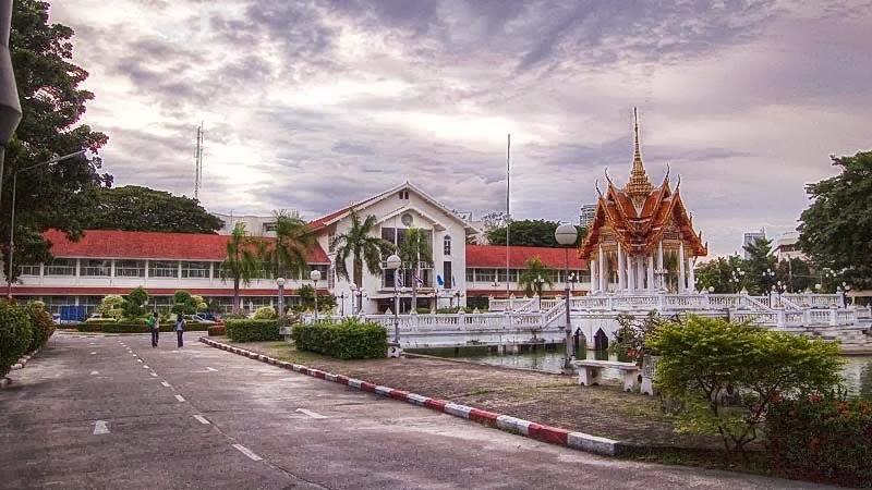 Learn English at RMUTK