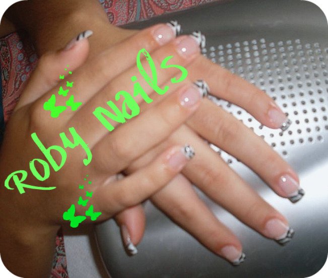 ROBY NAILS PRODUCTION****: **ROBY NAILS-PALERMO**