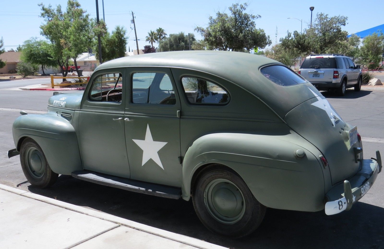5k: Army Air Force Staff Sedan: 1940 Plymouth P10 - DailyTurismo