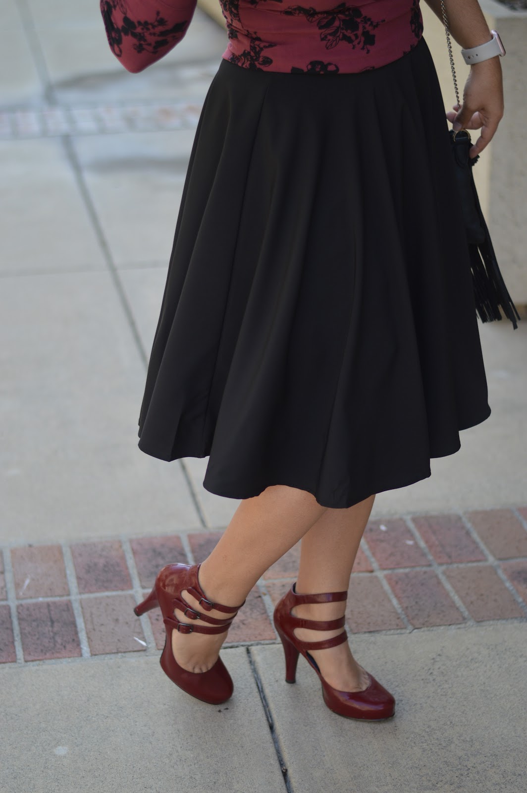 Business Casual - The Interview Dinner Skirt from MakeMeChic - PhD ...