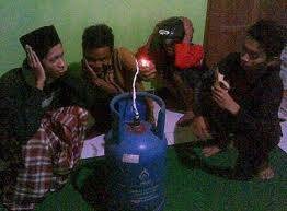 30+ Meme Kocak Dan Gambar Lucu Tabung Gas Elpiji - Meme Kocak Bikin Ngakak