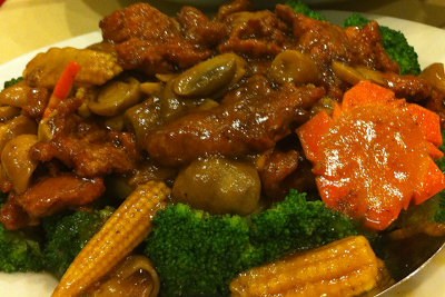 Cafe Mobility: Emerald Garden Restaurant at the Roxas Boulevard