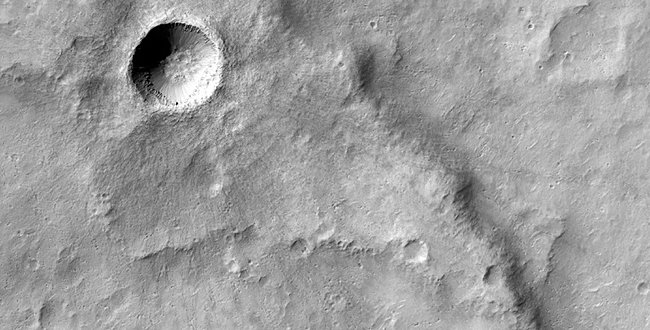 Suburban spaceman: MARS HiRISE Image: Very Fresh Impact Crater ...