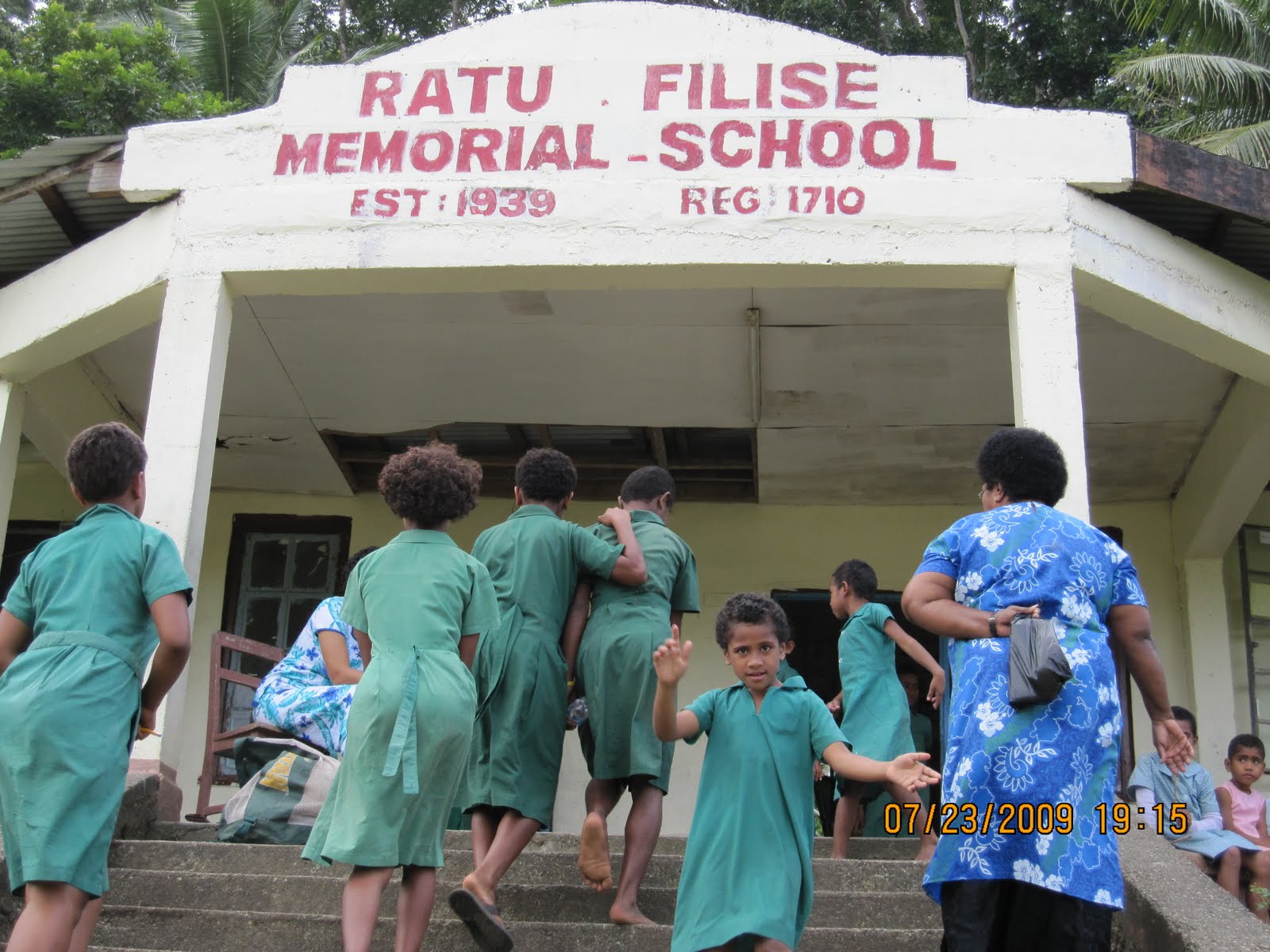The Fijian Experience: Elementary School Visit in Namatakula Village