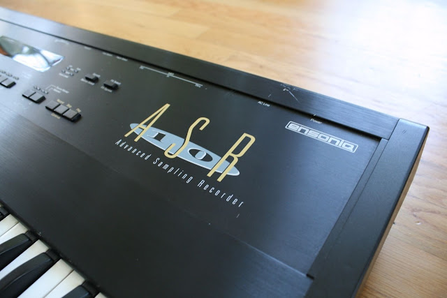 MATRIXSYNTH: Ensoniq ASR 10 Sampler Keyboard with Disks SN ASR-18659