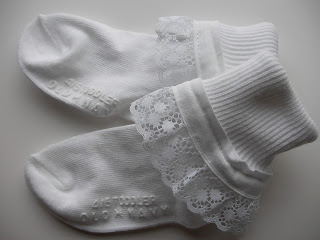 Sew Fabulous: Lace Socks