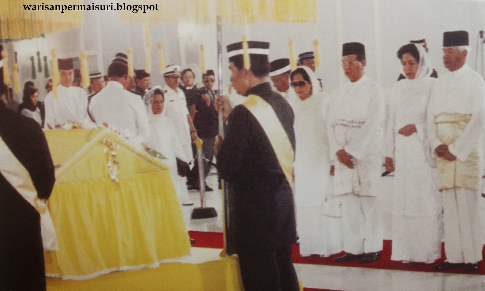 WARISAN RAJA & PERMAISURI MELAYU: Kemangkatan Tunku Abdul Rahman Pada ...