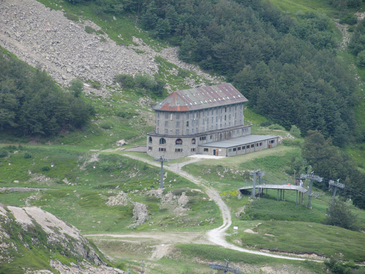 Escursionismo a 360°: Alpe Tre Potenze e Gomito (per il Lago del Greppo) EE