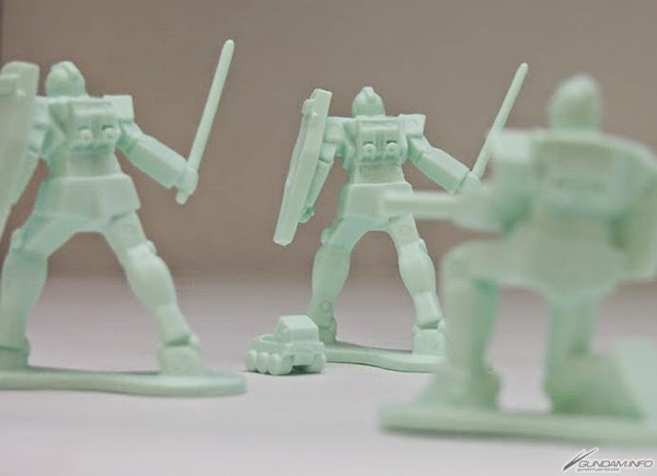 Mobile Suit Gundam Mini Figure Sets