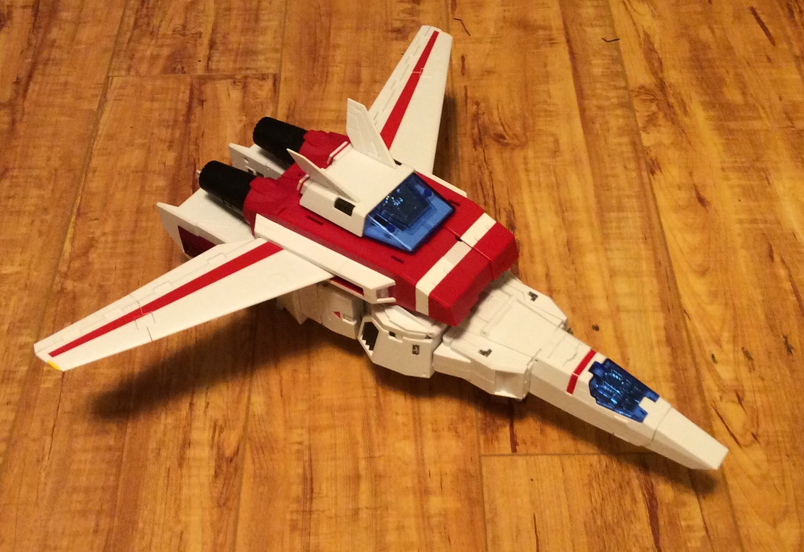 Blackrock's Toybox: Fans Toys FT-10 Phoenix (not-Skyfire, 2017)