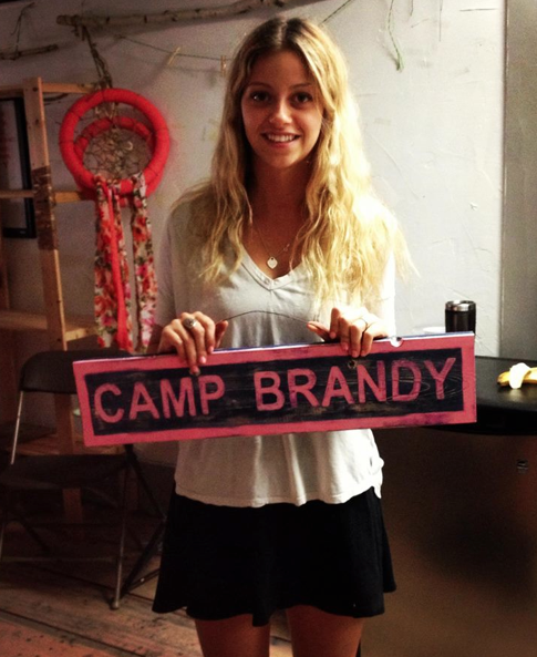 STONE HOUSE BURGUNDY DOOR: Inspired by Brandy Melville